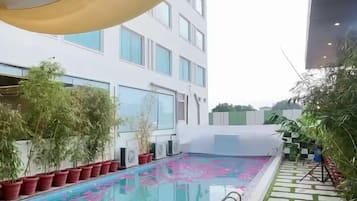 Piscina exterior