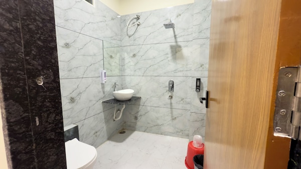 Hotel Hari Sajan - Ujjain