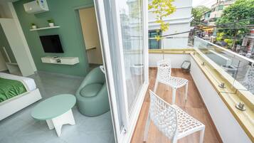 Suite-Estúdio Superior, varanda, Vista para a cidade | Varanda