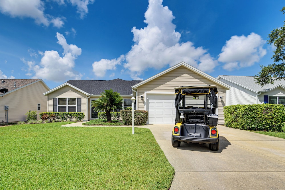 Single-story Home W/ Golf Cart In The Villages - The Villages, FL