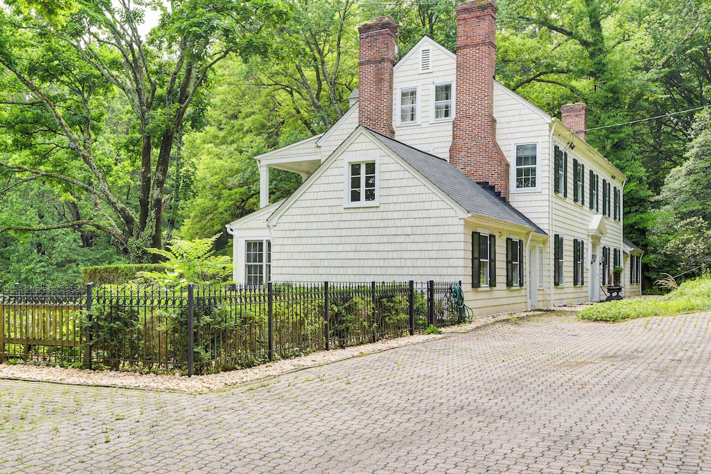 16 Mi To Baltimore: Spacious Home In Owings Mills! - Baltimore, MD