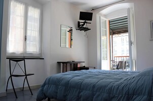 Quarto Duplo ou Twin Básico | Wi-fi grátis 