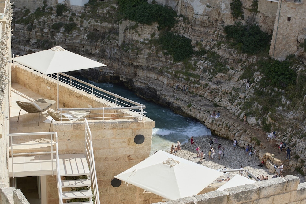 Musae In Lama - Polignano a Mare