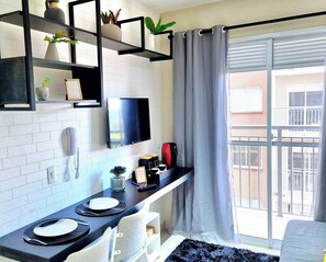 Apartamento Standard, lanai (alpendre havaiano) | Sala de estar