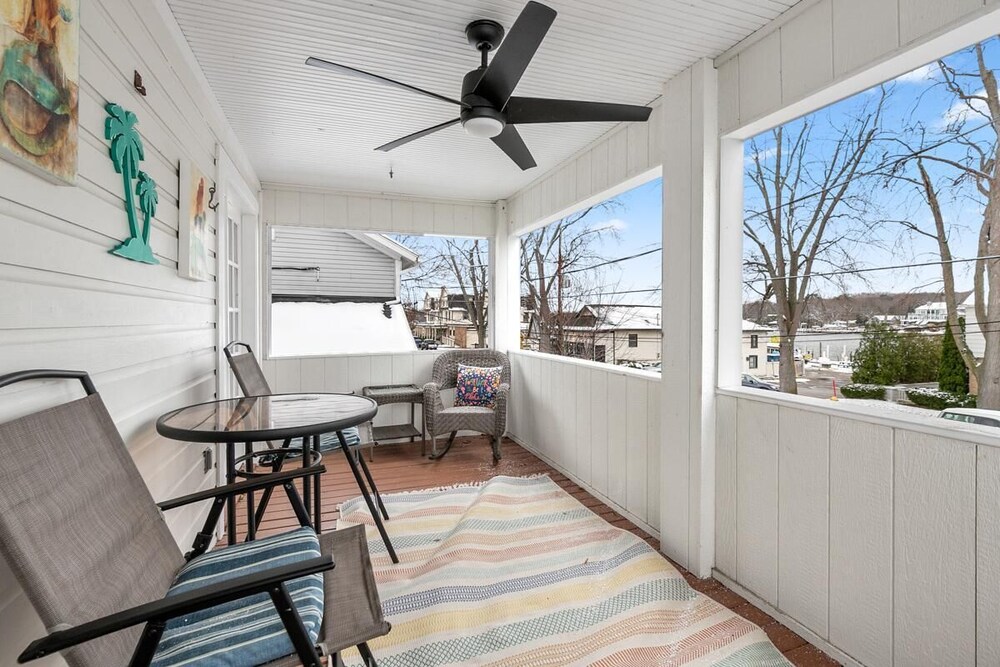 Riverview Loft - Holland, MI