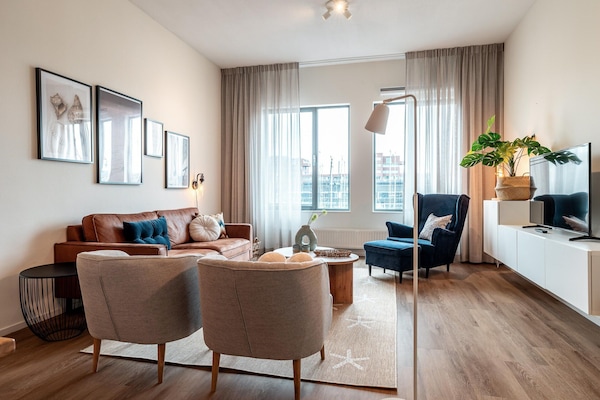 Beautiful Apartment With Harbour Views - The Hague