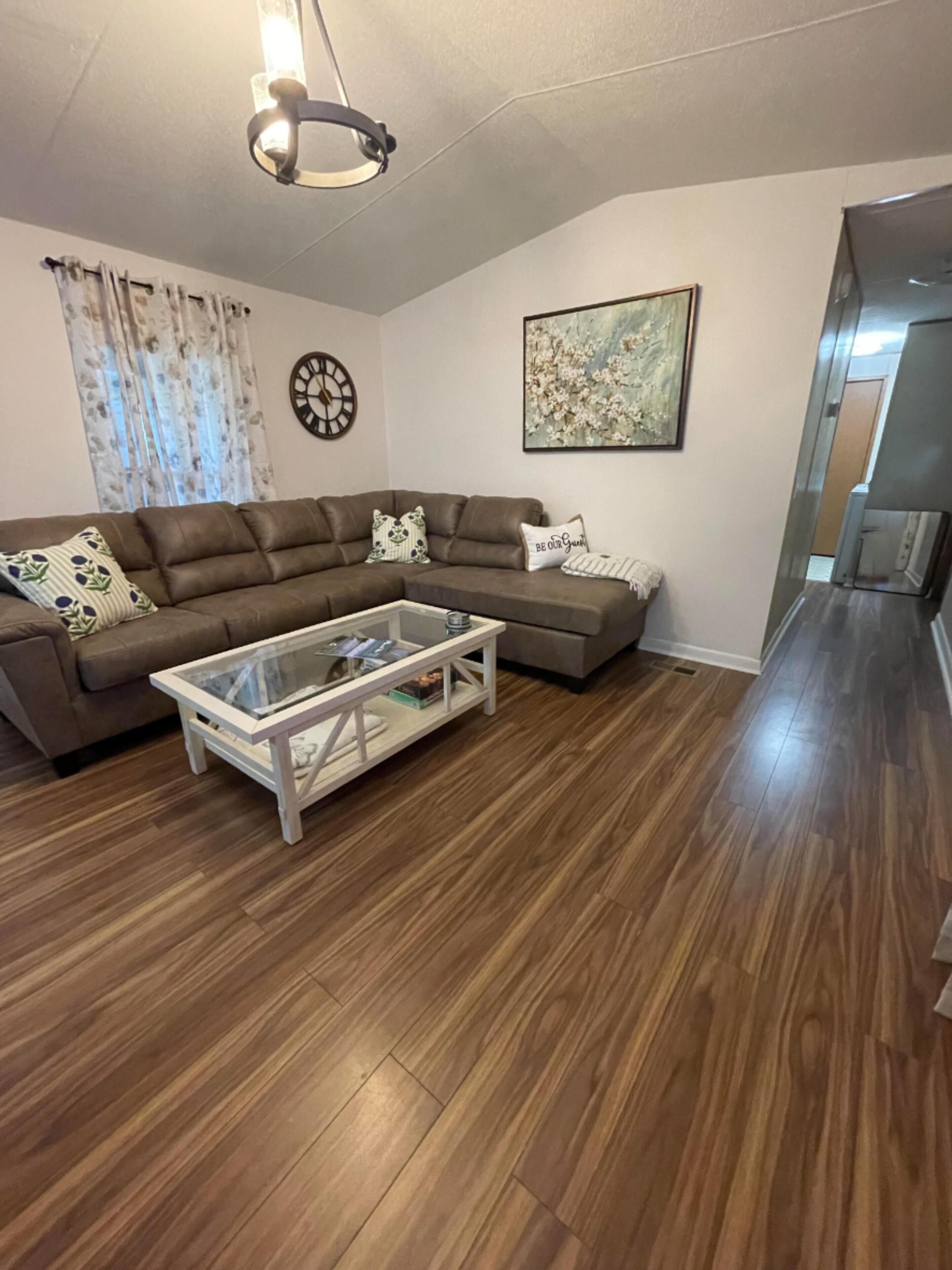 The Ouachita Nook-home Near Lake And Crystal Digging, In The Heart Of Mount Ida! - Arkansas