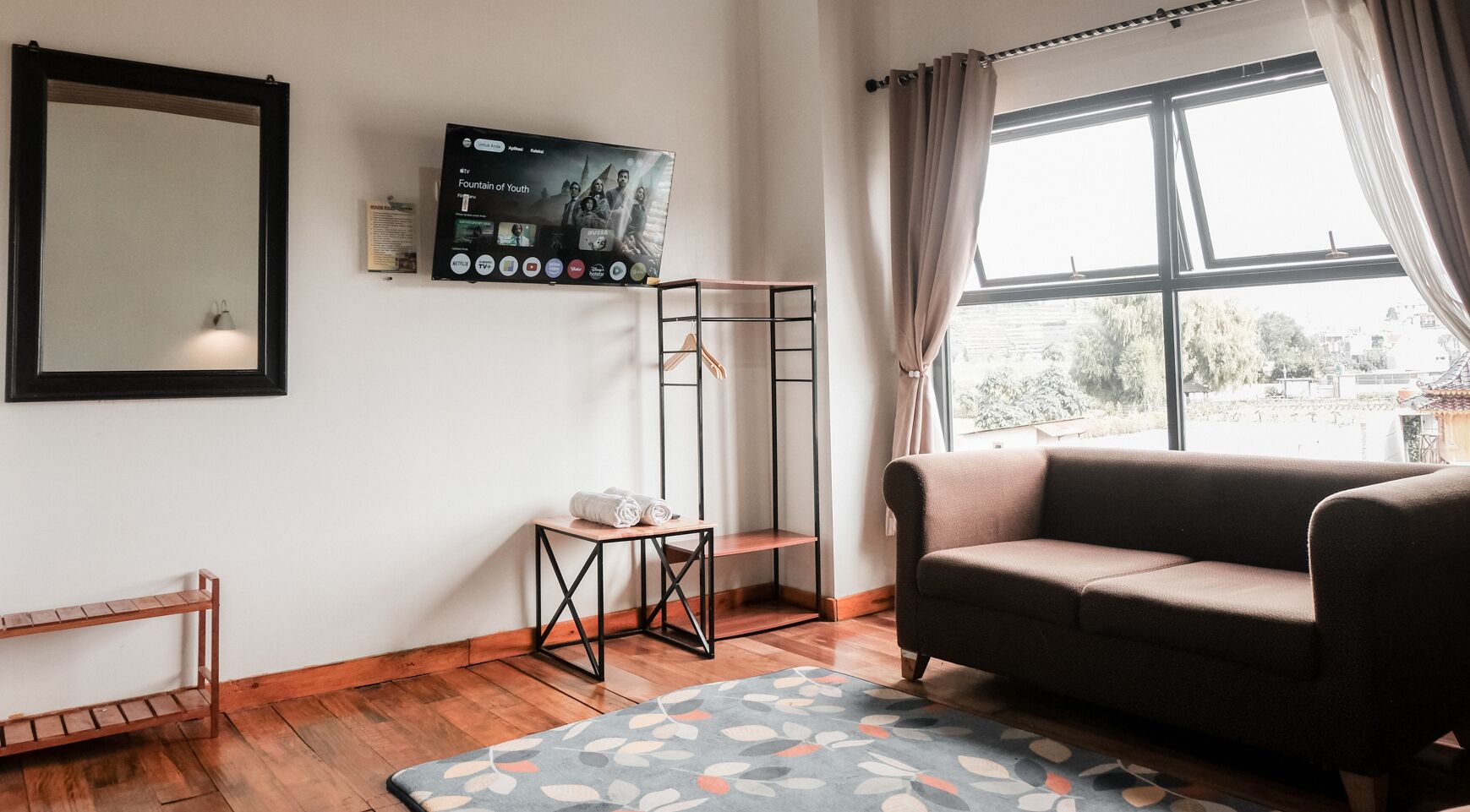 Quarto Twin Familiar | Secretária, secretária adequada para computadores portáteis 