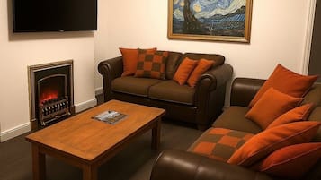 Casa, 3 quartos, cozinha | Sala de estar