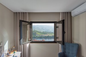 Apartamento, vista para o rio | Quartos insonorizados, Wi-fi grátis