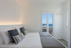 Estúdio de Luxo, vista para o mar | Cofre no quarto, cortinas/cortinados opacos, Wi-fi grátis 