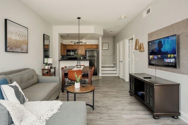 3br Townhome W/ Pool & Bbq Near Disney - Kissimmee