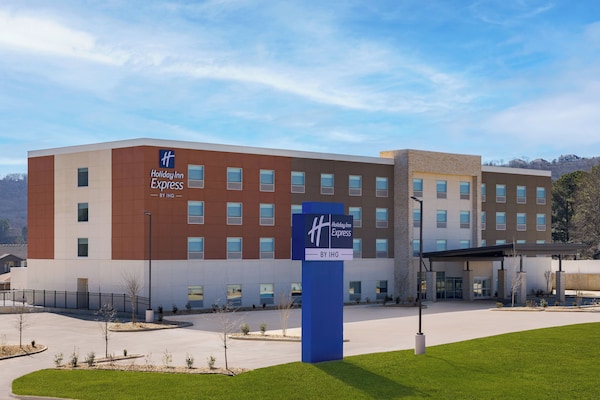 Holiday Inn Express And Suites Huntsville Northeast By Ihg - Huntsville, AL