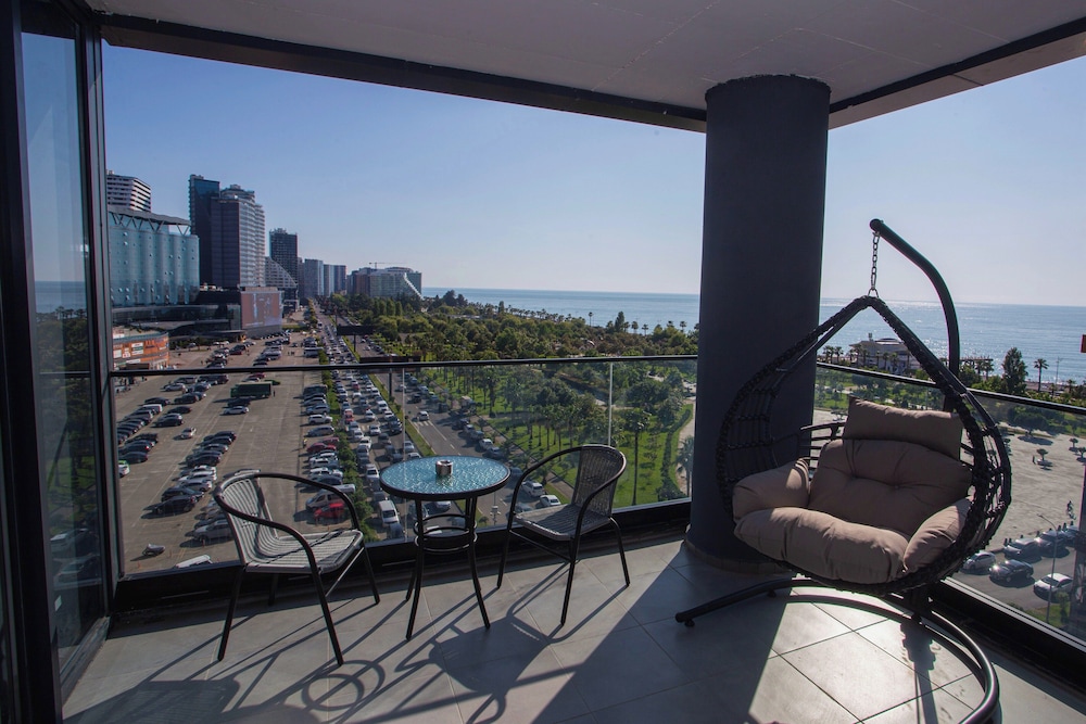 Solis Residence Aparthotel - Batumi