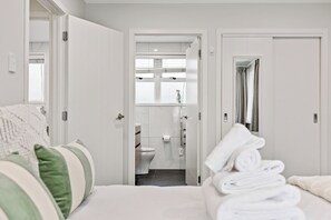 Villa | Ferro/tábua de engomar, Wi-fi grátis, roupa de cama fornecida