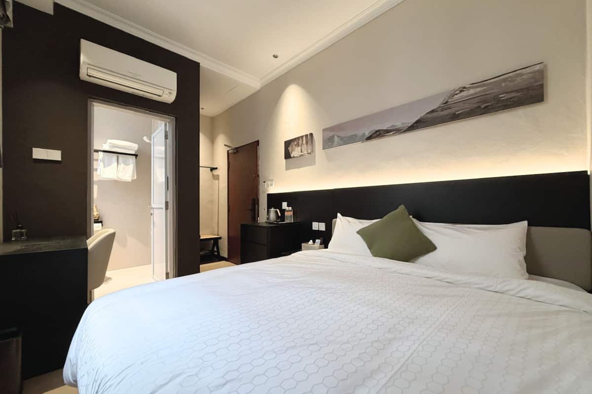 Deluxe King, Window | Escrivaninha, espaço de trabalho para notebook, Wi-Fi de cortesia