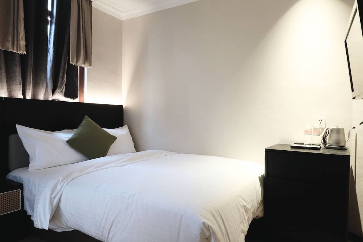 Deluxe Queen, Window | Escrivaninha, espaço de trabalho para notebook, Wi-Fi de cortesia