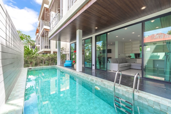 Piscina exterior