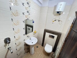 Quarto standard | Banheiro | Sabonete, shampoo