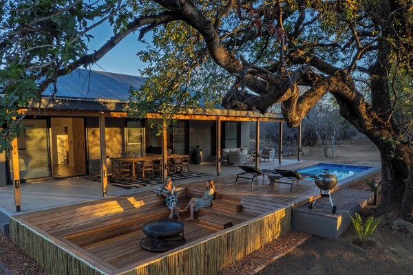 Nomads Den - Safari Villas In Hoedspruit - Hoedspruit