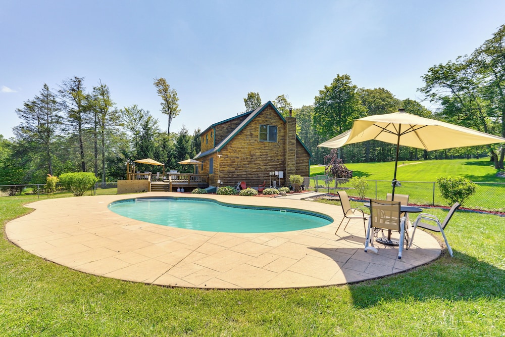 Play, Swim & Unwind: Family Home In Glen Wild! - Rock Hill, NY