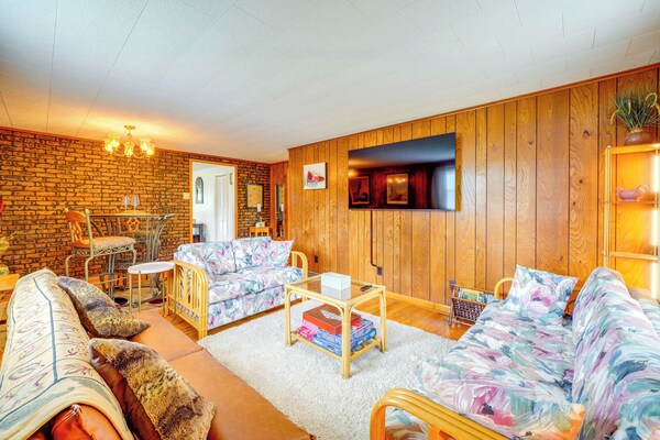 4 Mi To Off-road Park: Beckley Area Townhome - Daniel Vineyards, Crab Orchard