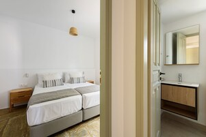 Apartamento de Luxo, Vista para a cidade | Cofre no quarto, cortinas/cortinados opacos, Wi-fi grátis 