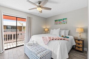 Casa geminada família, vista para a piscina