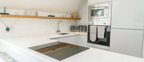 Casa de campo | Cozinha privada | Lava-louças, talheres/pratos/utensílios de cozinha