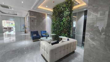 Condo, 1 quarto, acessível, varanda | Saguão