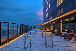 Terraço no piso superior