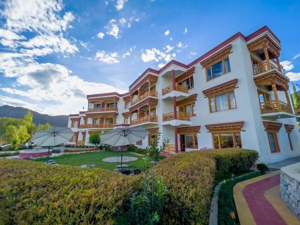 Hotel Trikaya Ladakh - Leh