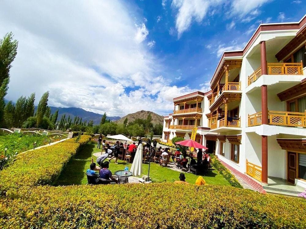 Hotel Trikaya Ladakh - Leh