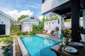 Piscina externa