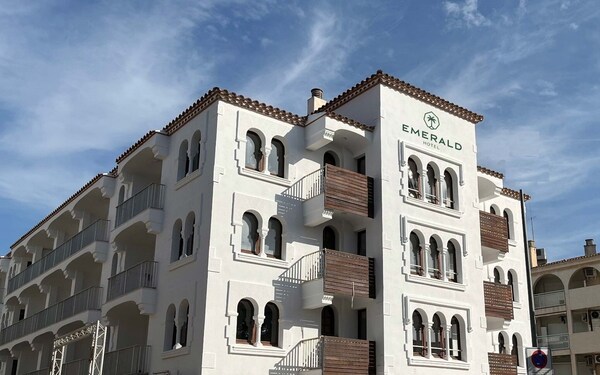 Emerald Sun Hotel - Cambrils