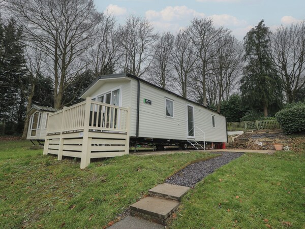 Woodlands Platinum - Wales