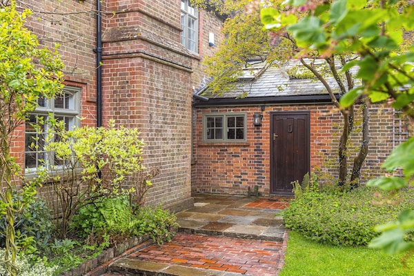 The Walled Garden - Brighton and Hove