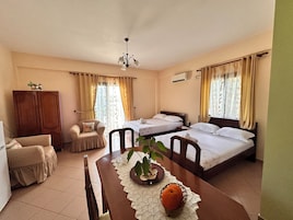 Estúdio Familiar, varanda, vista para o jardim | Wi-fi grátis