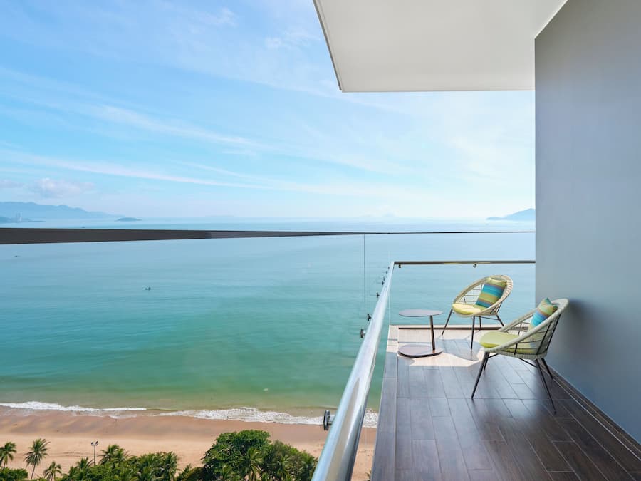 Quarto Deluxe, 1 cama king-size, vista para o oceano | Terraço/pátio interior