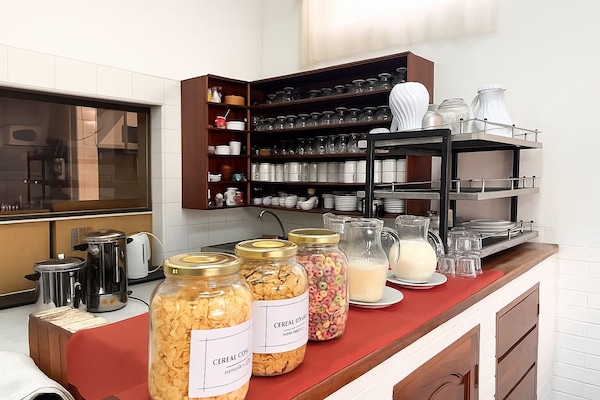 Pequeno-almoço continental diário incluído