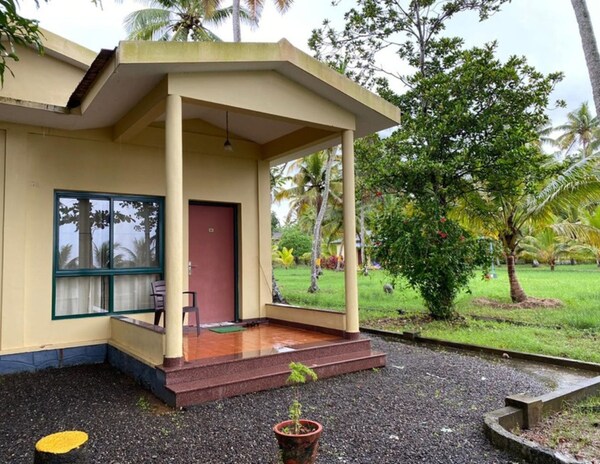 Lake Vechoor Villas By Brdge Hospitality - Kumarakom