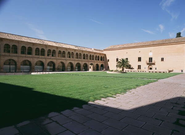 Hospedería Del Monasterio De Rueda - Aragona