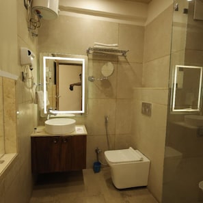 Suíte executiva | Banheiro