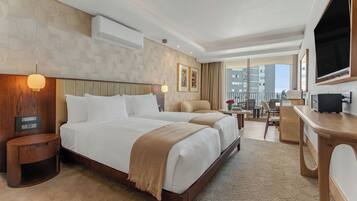 Quarto Clássico (Sea Facing) | Roupa de alta qualidade, minibar, ferro/tábua de engomar, Wi-fi grátis