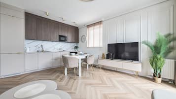 Apartamento Comfort, varanda | Ferro/tábua de engomar, Wi-fi grátis