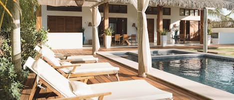 Piscina externa