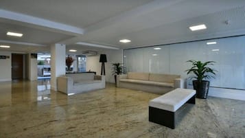 Apartamento | Saguão