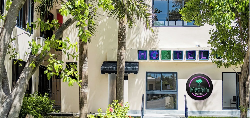 Hotel Neon - Punta Cana