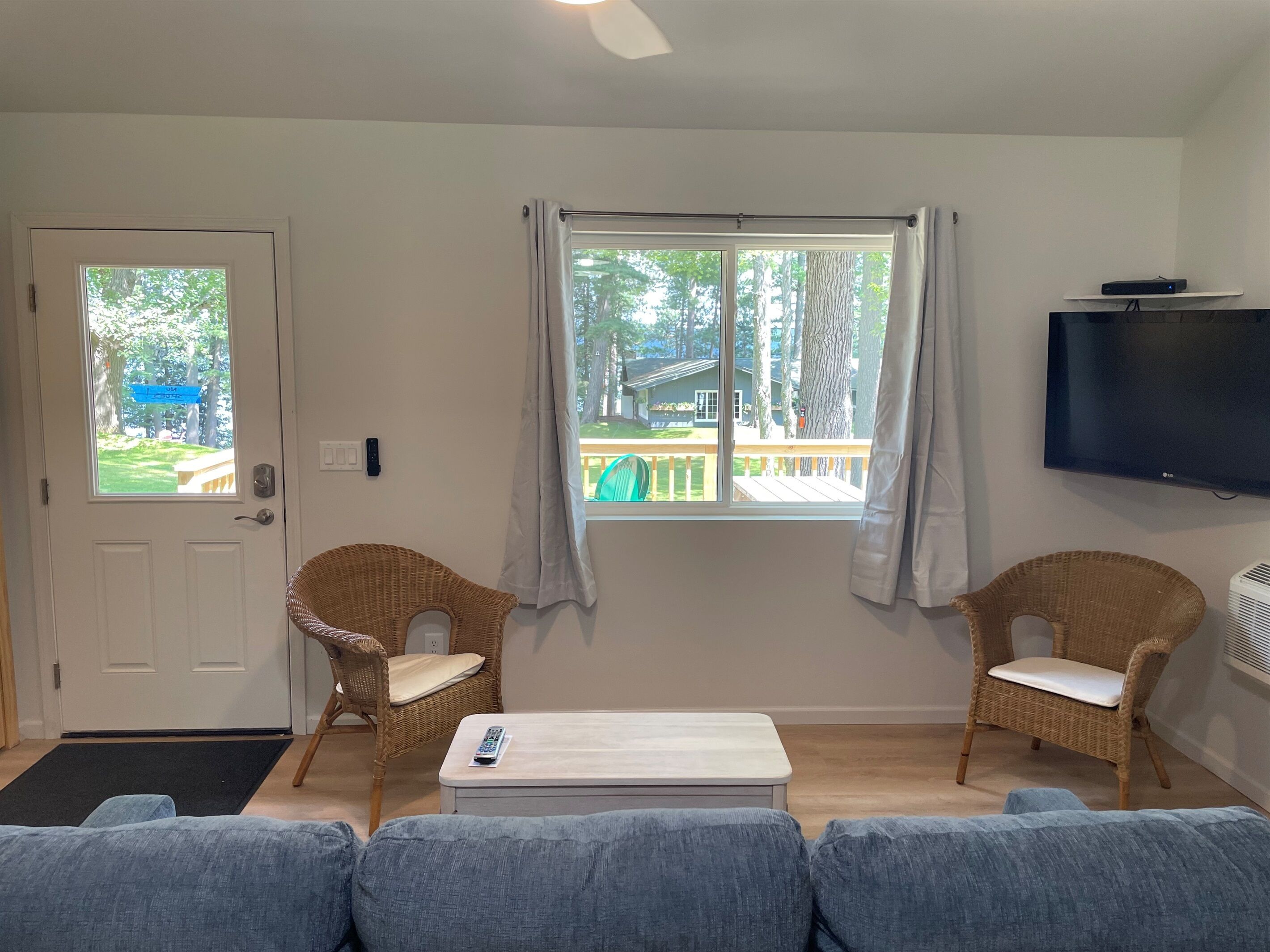 Brightwater Lake Front Cabin - Minocqua, wI