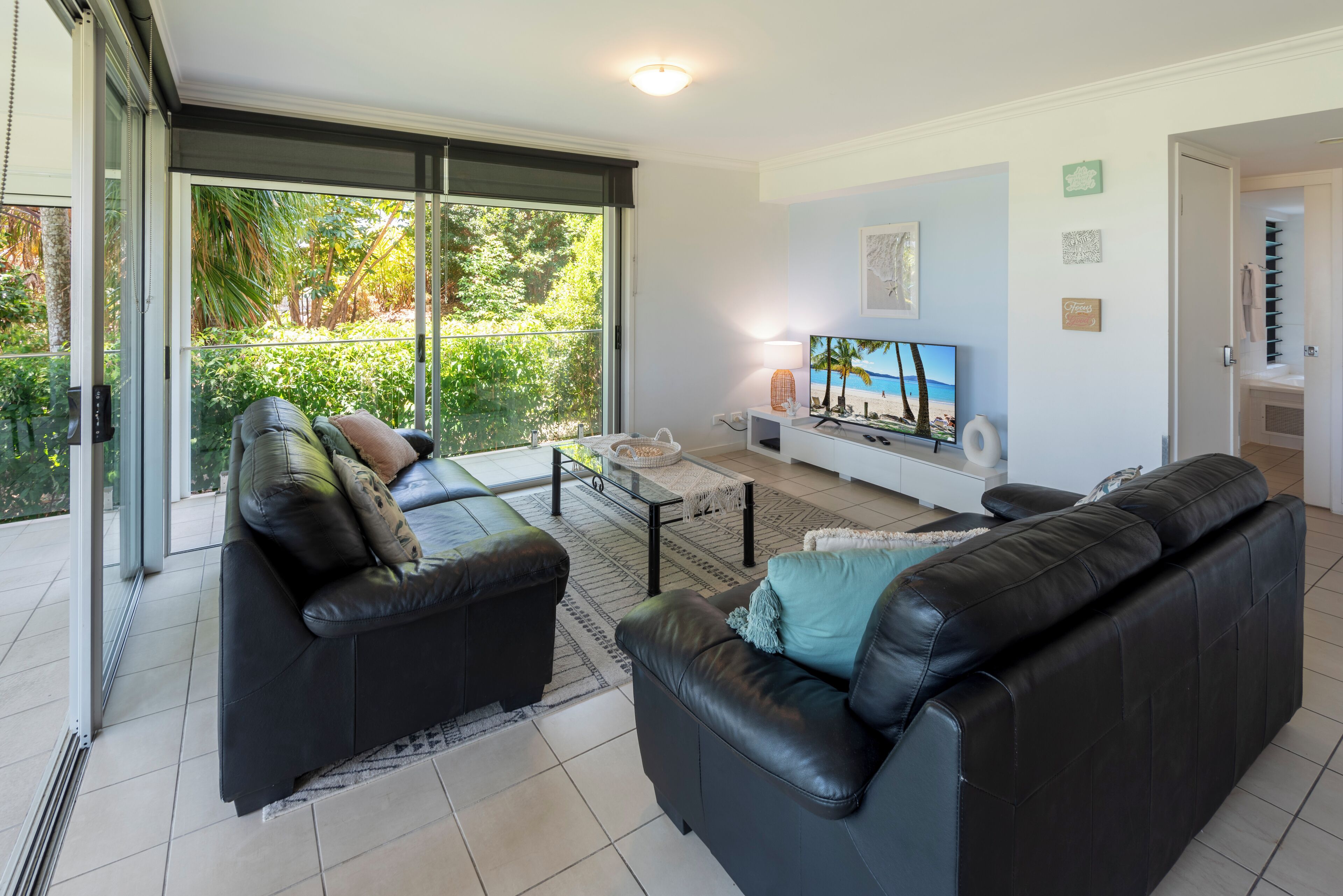 Oasis 2 Bedroom Apartment Including Golf Buggy For Up To 6 People. - Hamilton Island